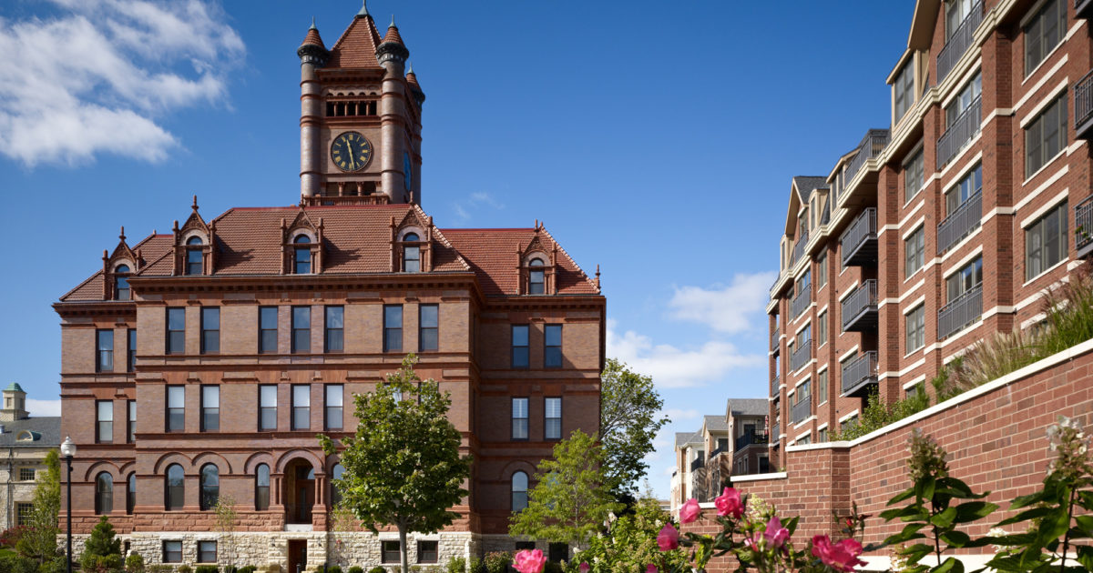 Courthouse Square | Focus